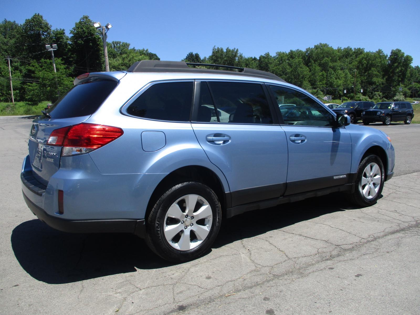 2012 Subaru Outback 2.5i Premium