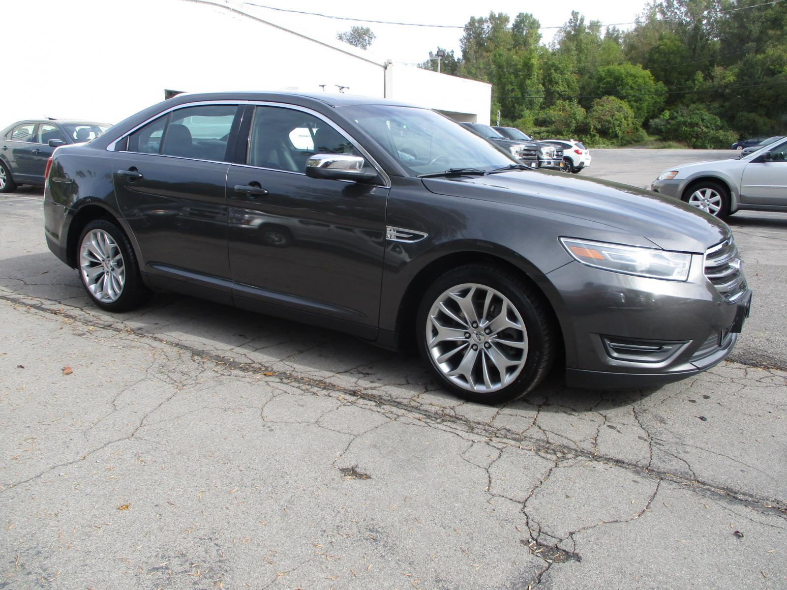 2015 Ford Taurus Limited